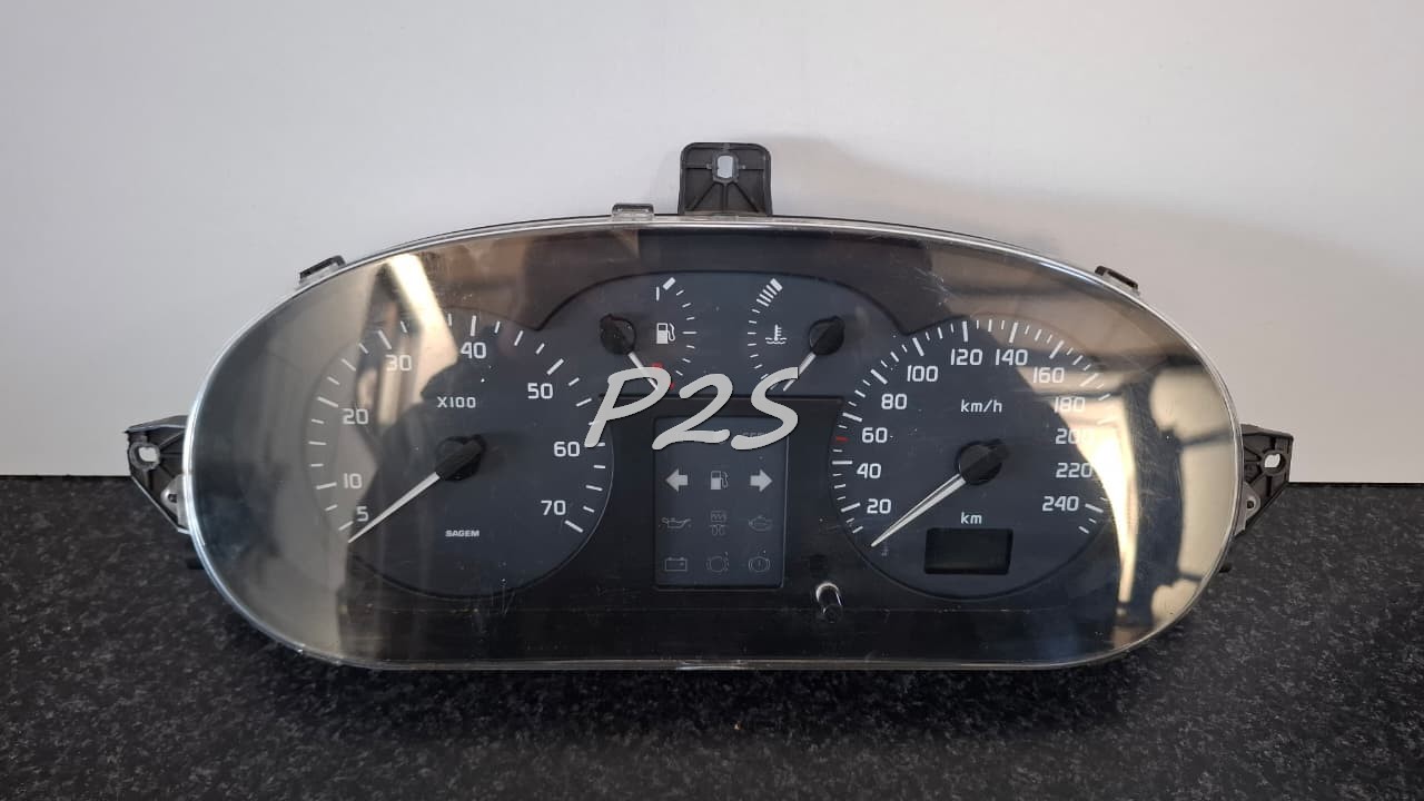 Renault- Instrument Cluster 216501761 (USED) – MOTORCADE MOTORSPORT ...