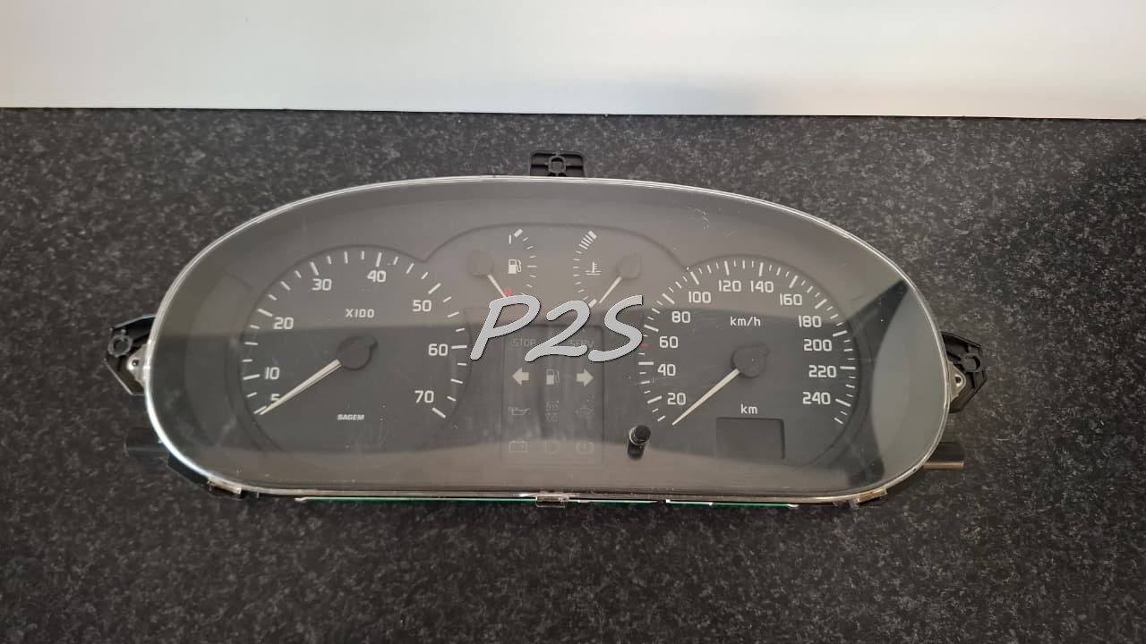 Renault- Instrument Cluster 216501761 (USED) – MOTORCADE MOTORSPORT ...